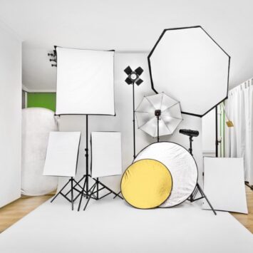 How to set up light in a photo studio - Jake Olson Studios